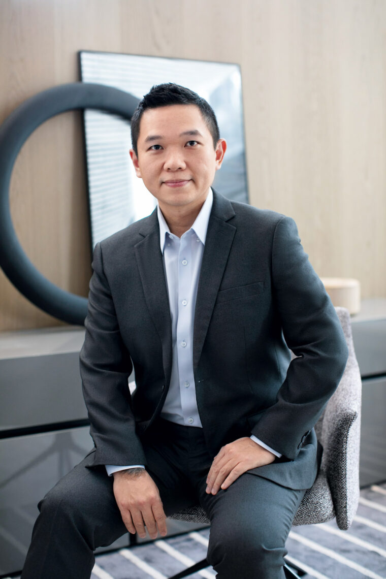 Lian Pin Koh, professor in the department of biological sciences and ...