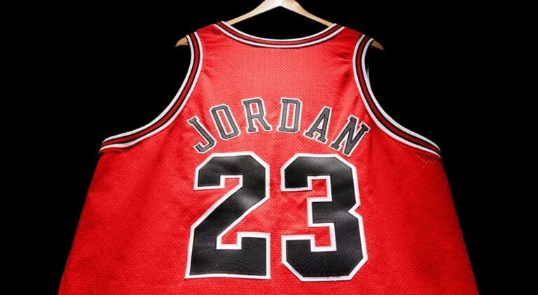 Michael Jordan’s game-worn ‘Last Dance’ finals jersey just sold for a ...