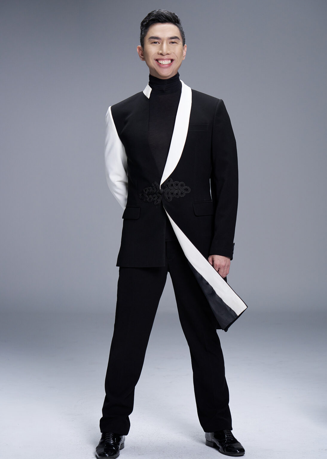 Dr. Samuel Wong of The TENG Company on the power of music - Robb Report ...