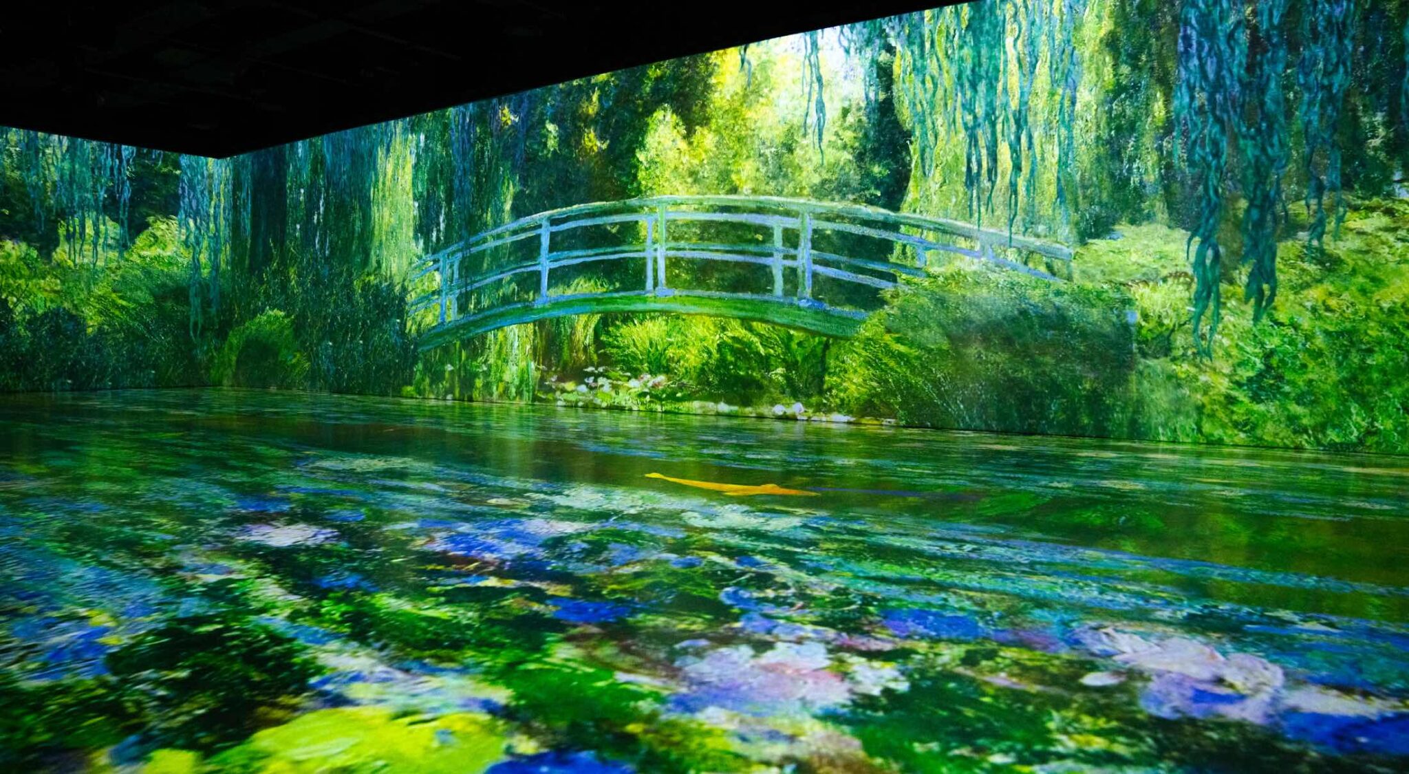 Experience Claude Monet in an immersive digital exhibition - Robb ...